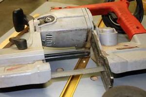 Table Saw Guide Rails - AskWoodMan's Step by Step Guide