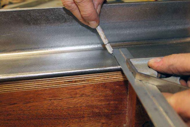 Table Saw Guide Rails - AskWoodMan's Step by Step Guide